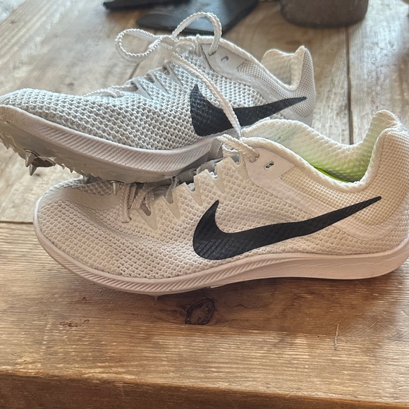 Nike | Shoes | Nike Rival Distance White Track Spikes With Black Swoosh ...